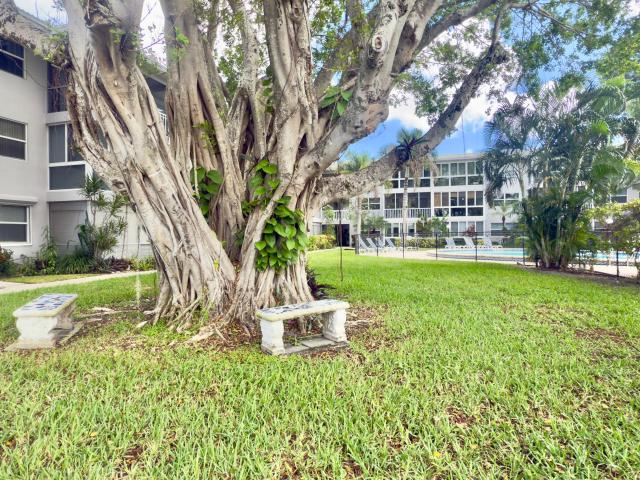 1200 SW 12th St SW, Unit 305, Fort Lauderdale, FL 33315 | MLS #B26021 | Compass