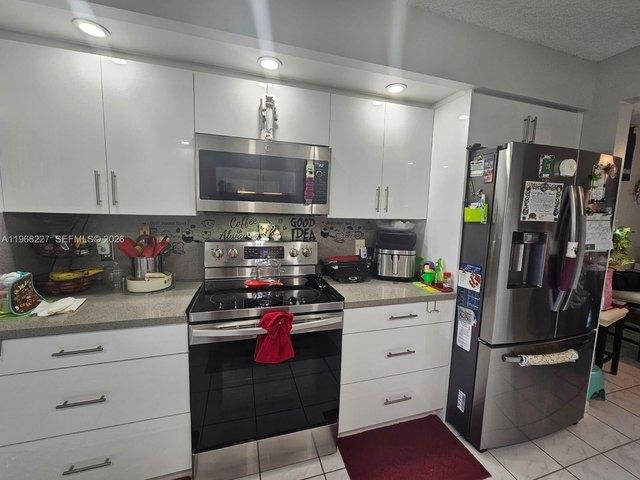 1200 SW 137th Ave Unit 301E, Pembroke Pines, FL 33027