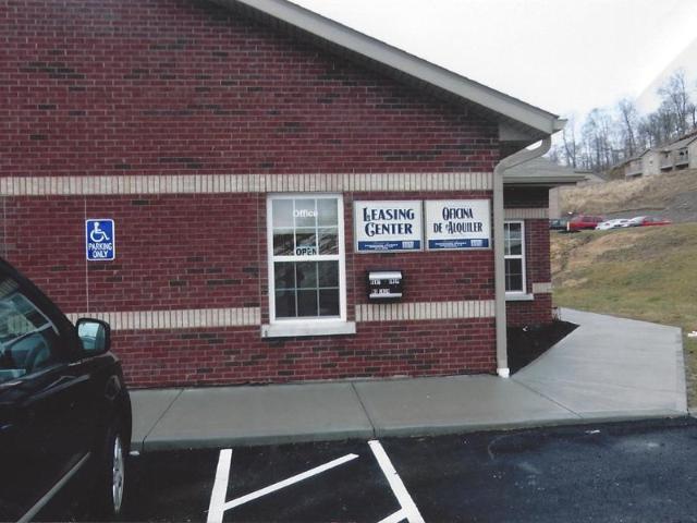 1200 Sycamore Estates Drive, 3 beds, 1 full bath