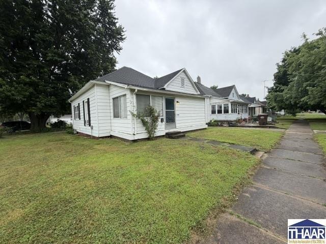 1200 S 5th St, Clinton, IN 47842