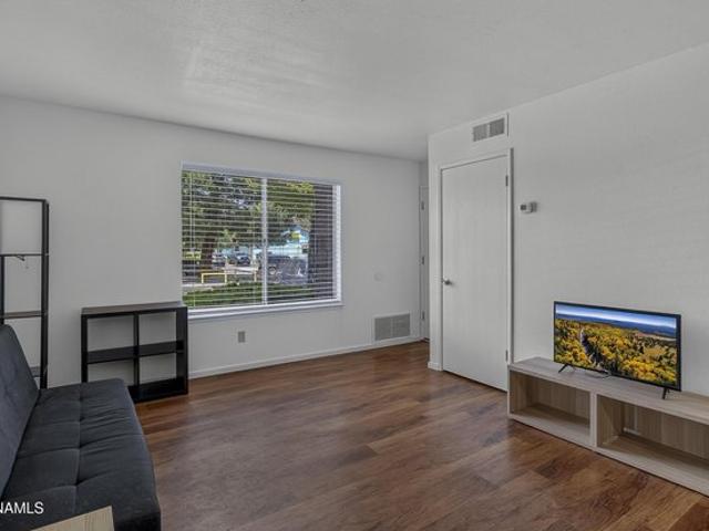1200 S Riordan Ranch St Apt 73, Flagstaff, AZ 86001