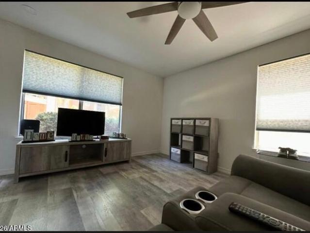 1200 s riordan ranch street # 133