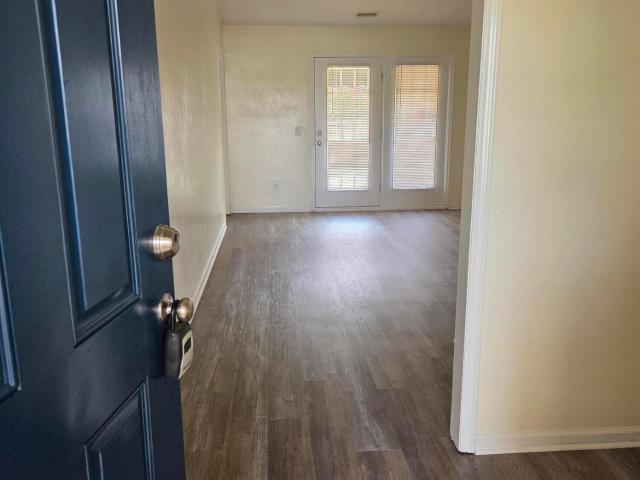 1200 Saint Charles Circle
