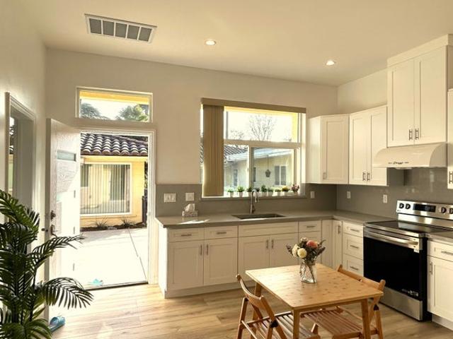 $1200 Short or Long Term Rental
