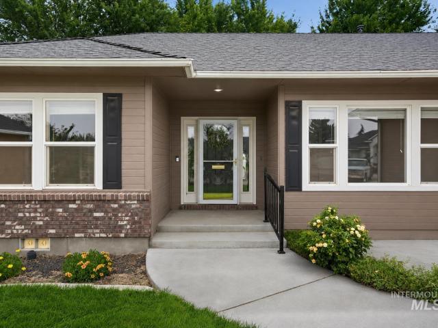 1200 Tara Ct