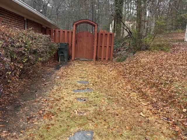 1200 Valley Road