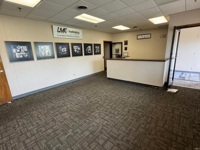 1200 W Linden Avenue