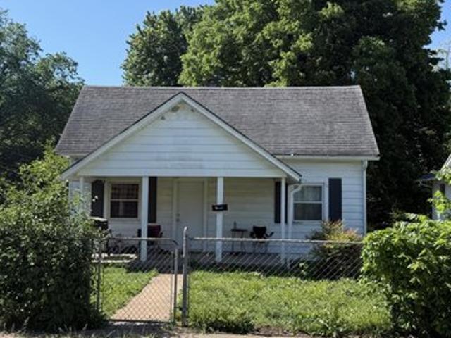 1200 W Madison St, Springfield, MO 65806