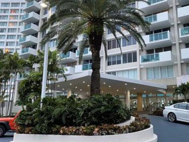 1200 West Ave #1431 Miami Beach, FL 33139