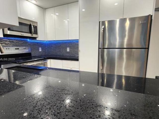 1200 West Ave #319, Miami Beach, FL 33139
