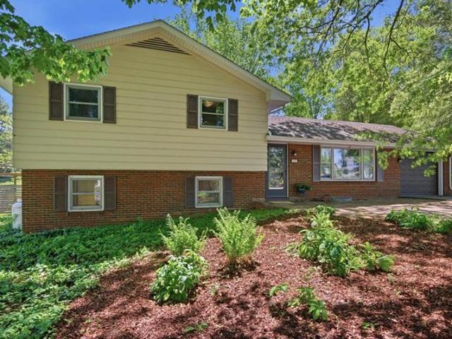 1200 Westover Dr, Blacksburg, VA 24060
