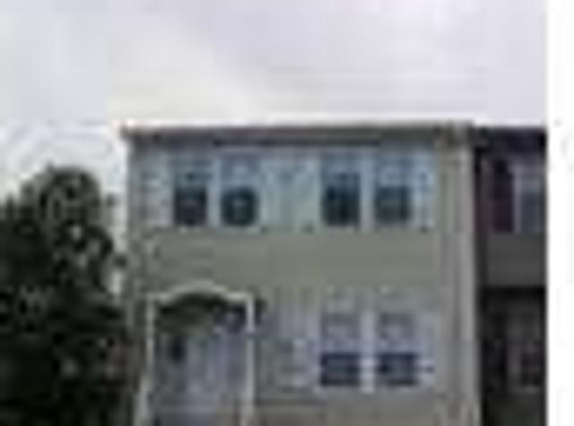 $1200 / 3br 1500ftÂ² $1,200/month.Townhouse convience area,3 beds,2.5