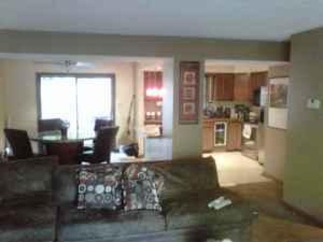 $1200 / 3br Beautiful 3br 1 1/2 ba House PETS OK! Morgantown,WV