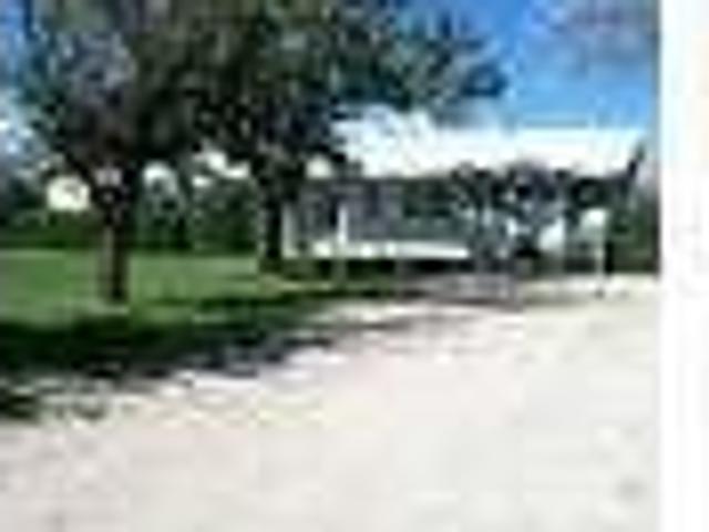 $1200 / 3br Nice 3BR Available Now