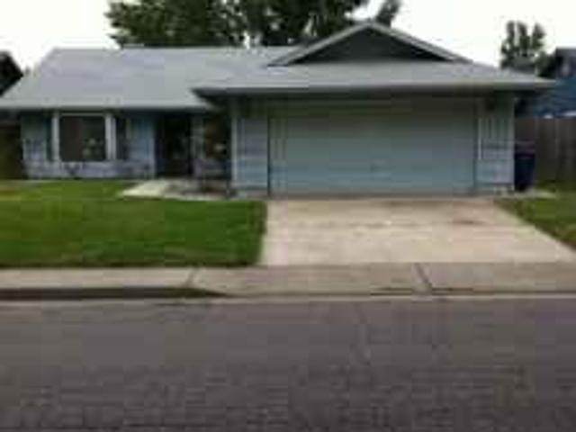 $1200 / 4br Perfect Starter House for Families Girvan map