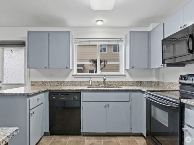 12010 th Avenue E # 23