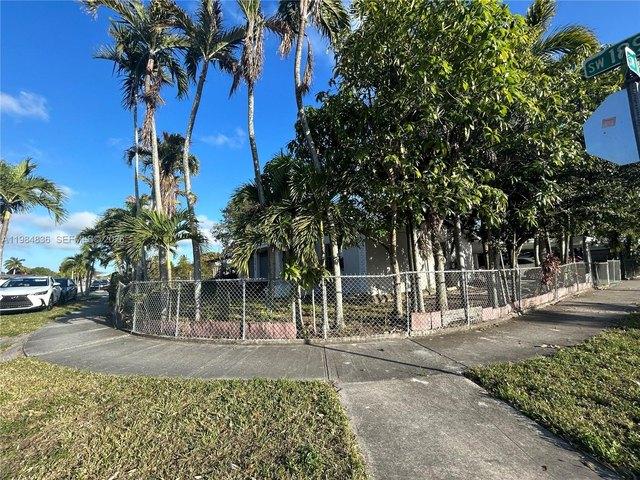 12010 SW 189th St, Miami, FL 33177