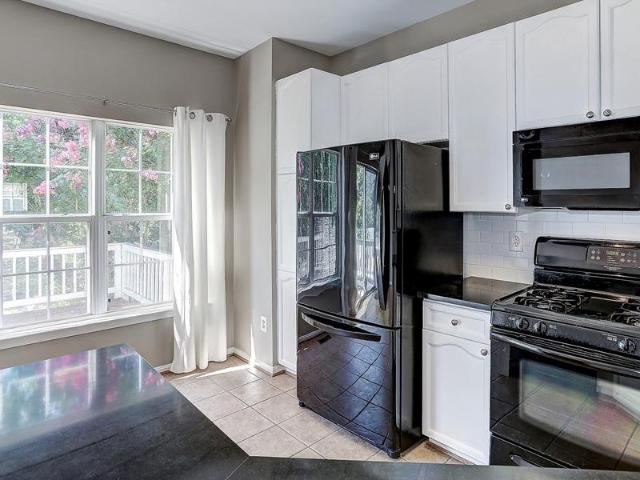 12011 Edgemere Circle