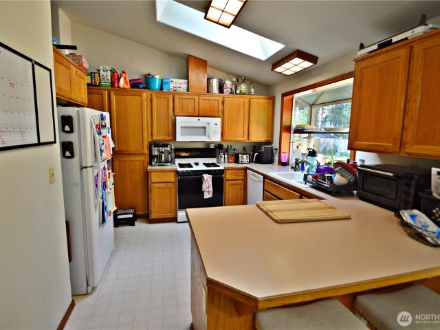 12012 th Avenue Ct E