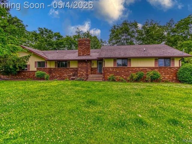 12012 Belle River Rd, Riley Township, MI 48041