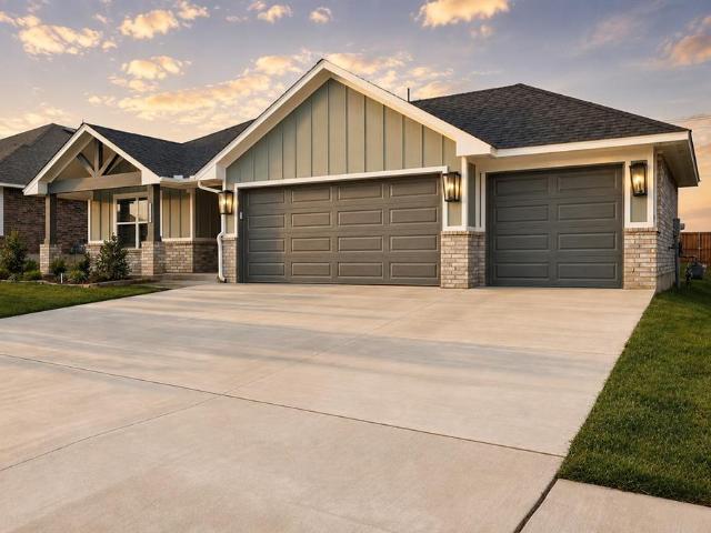 12017 NW 121st Circle