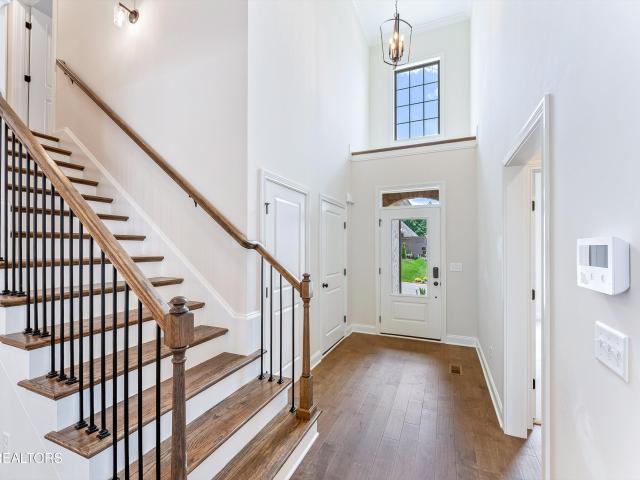 12015 Avery Manor Lane