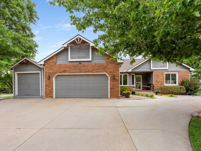 12018 W Rolling Hills St, Wichita, KS 67235