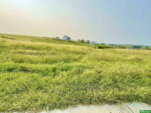 12018 S 229th St, Gretna, NE 68028
