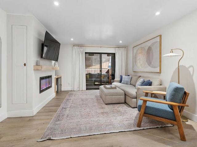 12019 Alta Carmel 279