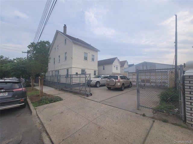 12019 Linden Blvd, Ozone Park, NY 11420