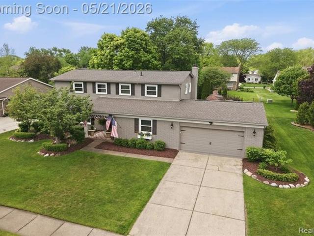 12019 N Canton Center Rd, Plymouth, MI 48170