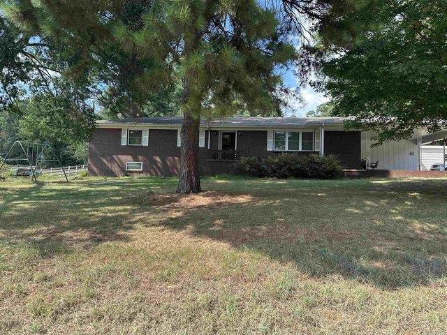 1201 Magnolia Dr, Morrilton, AR 72110