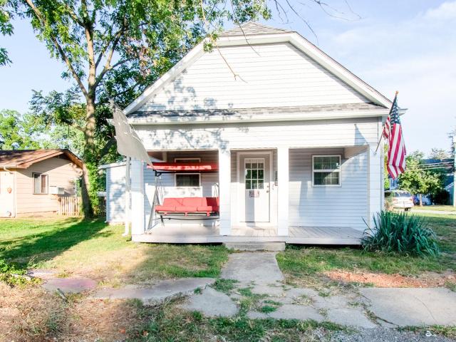 1201 Mill Street