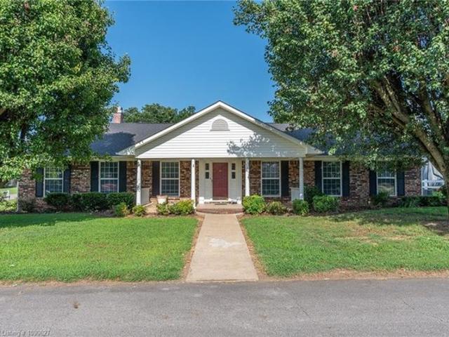 1201 N 4th St, Paris, AR 72855