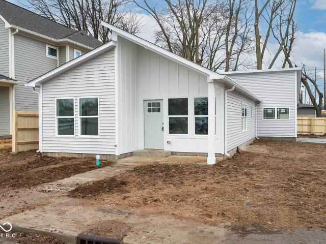 1201 N Mount Street