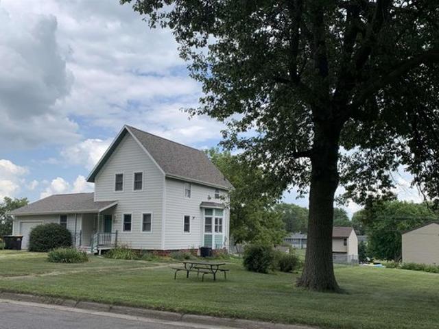 1201 N Maple St, Creston, IA 50801
