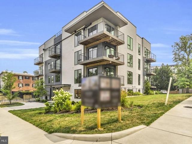 1201 N Quinn St Unit 101, Arlington, VA 22209