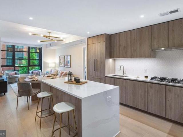 1201 N Royal St #403, Alexandria, VA 22314