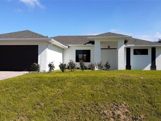 1201 NE 18th Pl, Cape Coral, FL 33909