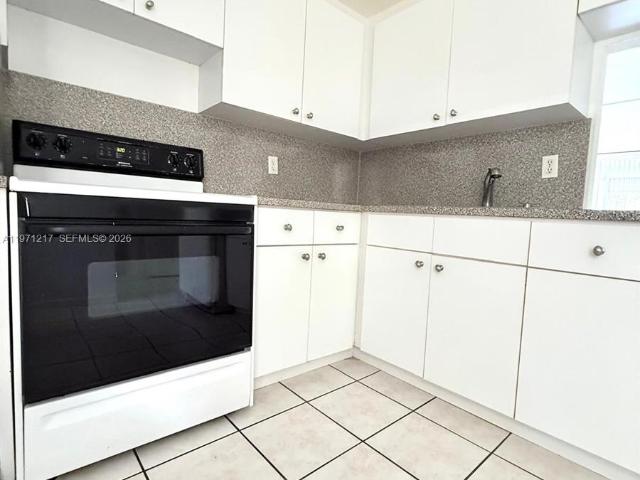 1201 NE 191st St, Unit G212, Miami, FL 33179 | MLS #A11971 | Compass
