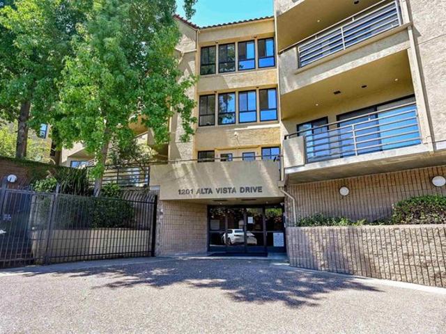 1201 Alta Vista Dr Apt 206, Walnut Creek, CA 94596