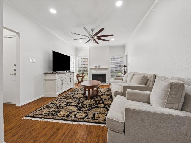 1201 Bering Drive 31