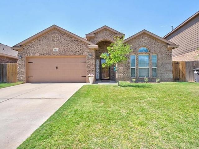 1201 Cerrillos Ave, Midland, TX 79705