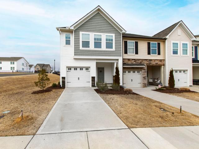 1201 Channel Drop Blvd, Zebulon, NC