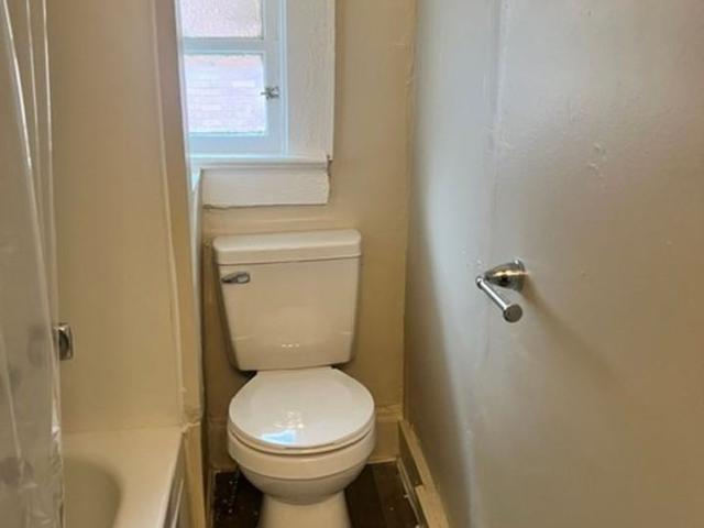1201 Columbia Ave 1 Bedroom Apartment for Rent at 1201 Columbia Ave, Fort Wayne, IN 46805 Northside