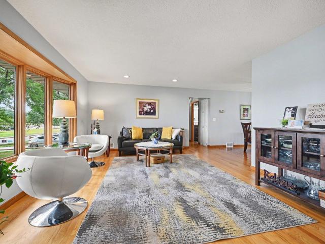 1201 County Road B2 W