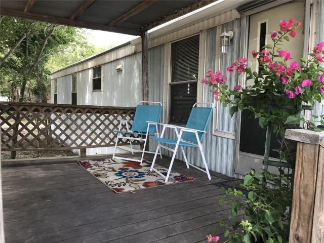 1201 County Road 460 Rd