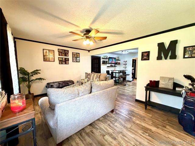 1201 County Road 602