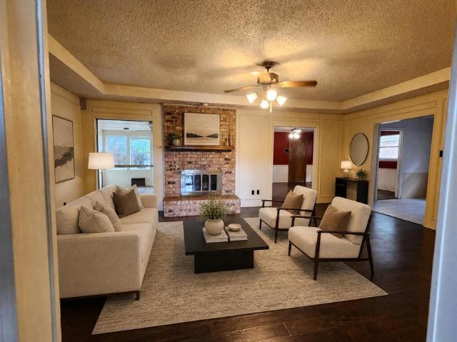 1201 Dandelion Drive