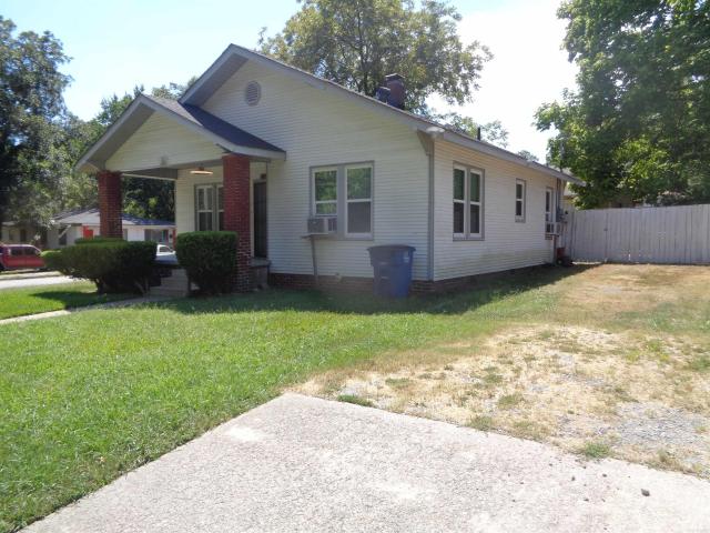 1201 Division Street